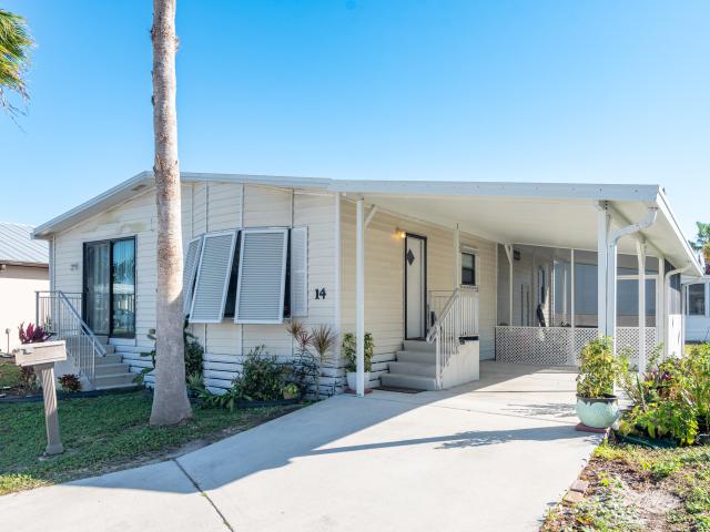 14 Jacaranda Ln, Port St. Lucie, FL 34952 | MLS #R11159 | Compass