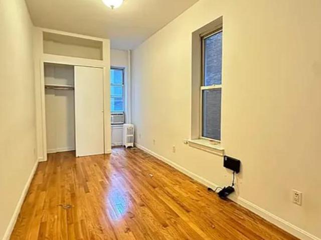 14 Jones Street 3B