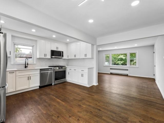 14 John St # 2