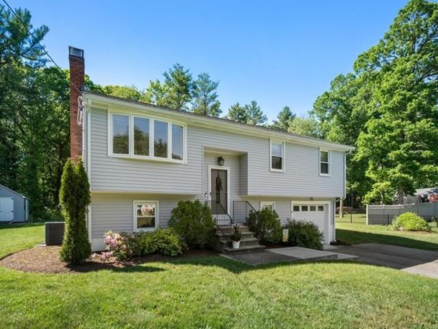 14 Kendall Park, Norton, MA 02766