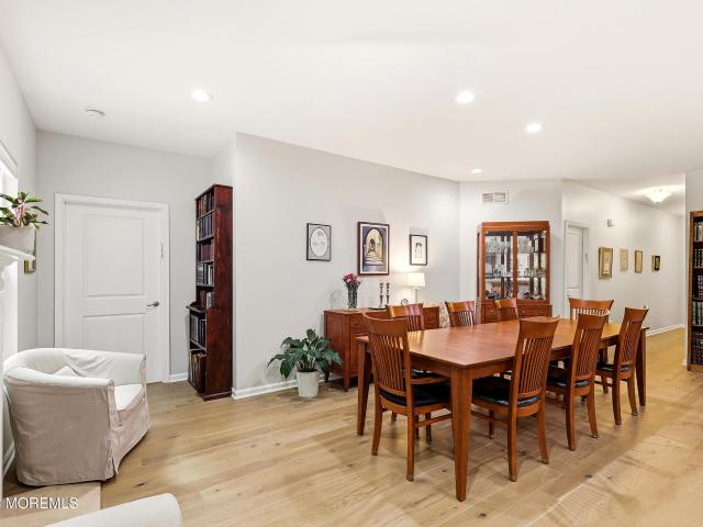 14 La Quinta Lane