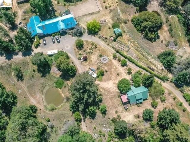 14 Lake Sonoma Rnch, Geyserville, CA 95441