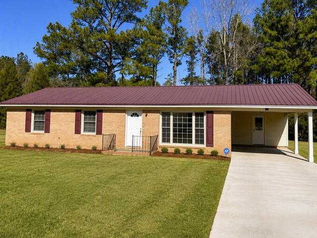 14 Laurie St, Andrews, SC 29510