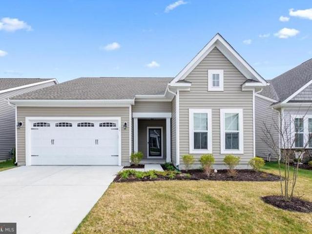 14 Links Dr, Bridgeville, DE 19933