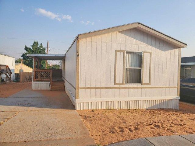 14 Marble St, Page, AZ 86040