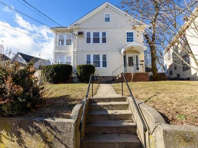 14 Mayflower Ave #2, Stamford, CT 06906