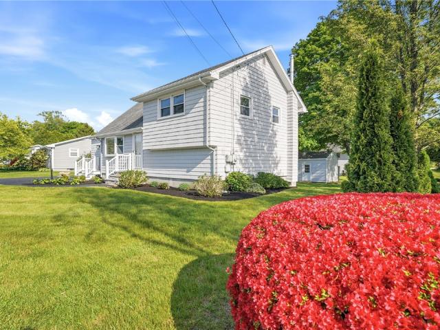 14 Meadow Lark Drive