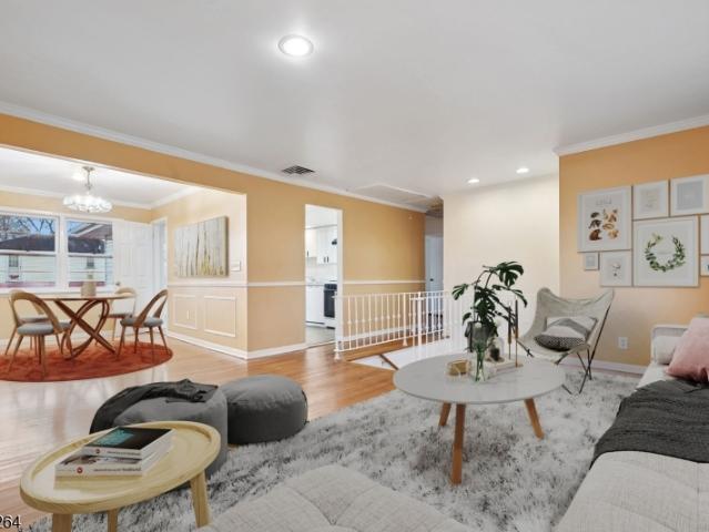 14 Mellon Ave, West Orange, NJ 07052 | MLS #4022