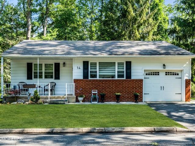 14 Michigan Ave, Whiting, NJ 08759