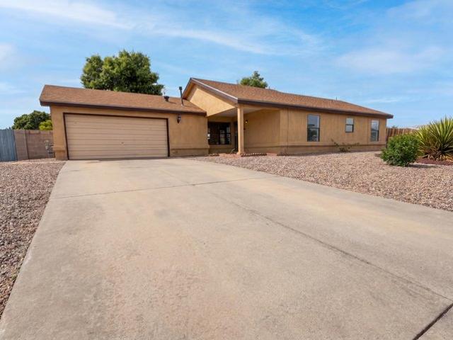 14 Milton Loop, Los Lunas, NM 87031