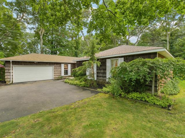 14 Mont Avenue
