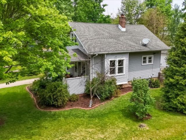14 N Huffman Street