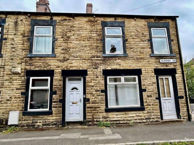 LARGE DOUBLE ROOM IN MODERN HOUSE SHARE Room 3