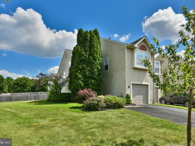 14 Nutmeg Place