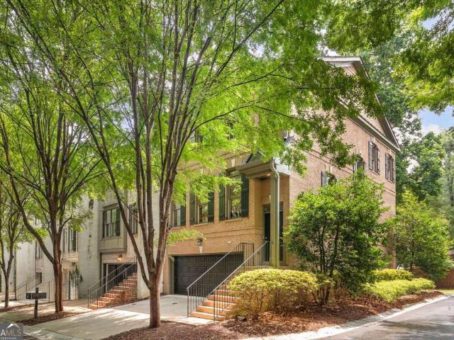 14 Oakhurst Common Drive