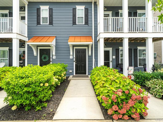 14 Park Drive S
