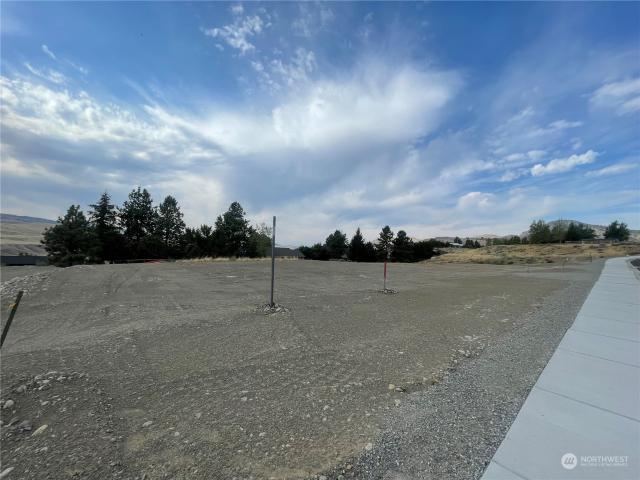 14 Parks Dr, Okanogan, WA 98840 | MLS #2281