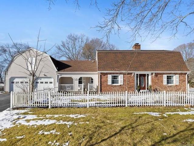 14 Paula Ln, Thompson, CT 06277