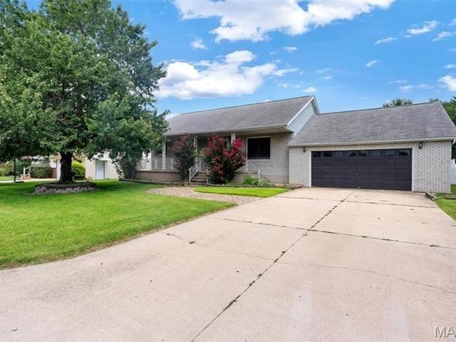 14 Perigen Ln, Granite City, IL 62040