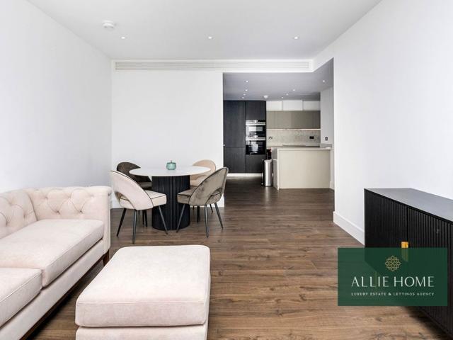 14 Piazza Walk, London E1, 2 bed flat to rent, £4,300 pcm | PrimeLocation