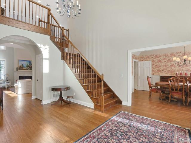 14 Pond Hollow Court