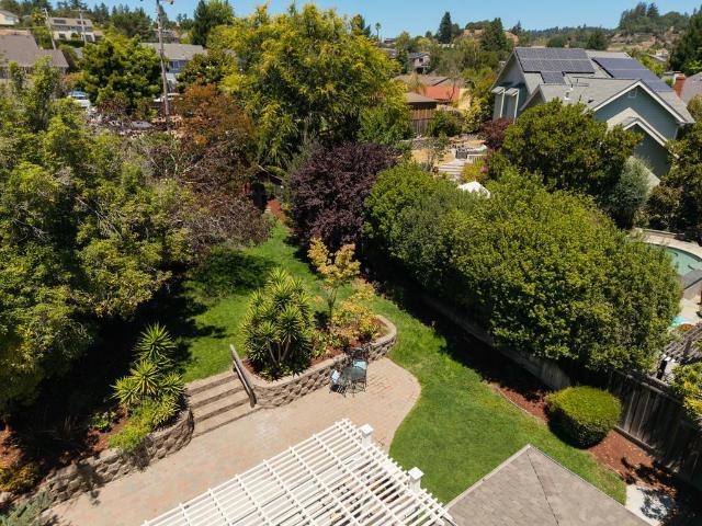 14 Purple Hills Court