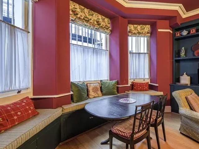 14 Queensberry Mews West, London, SW7 2DU, United Kingdom | 1 bed apartment for rent #136751859 | Rentberry