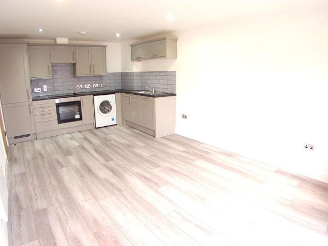 14 Rampart Road, Leeds