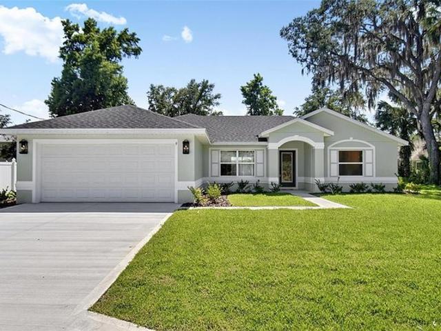 14 Raemoor Dr, Palm Coast, FL 32164