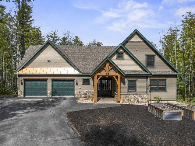 14 Riley Rd, Naples, ME 04055