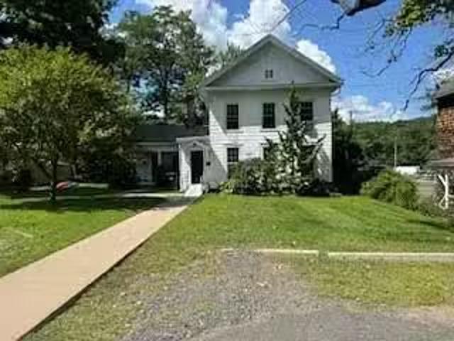 14 River St #14, Canton, CT 06019
