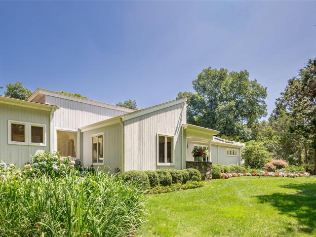 14 Rose Hill Road
