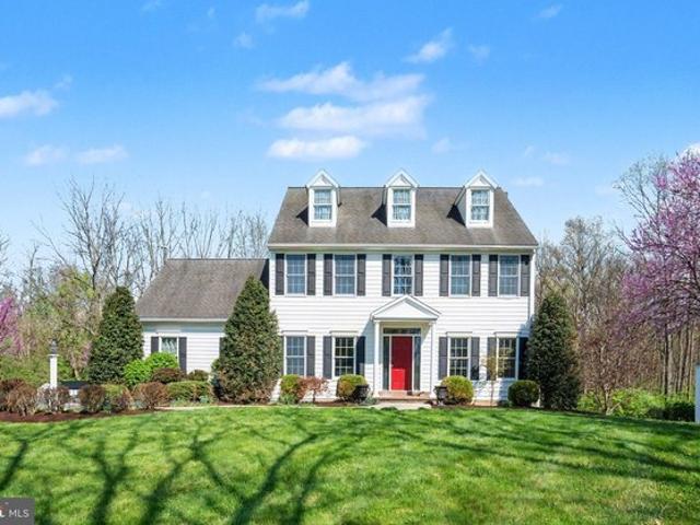 14 Royal Dr, Carlisle, PA 17015