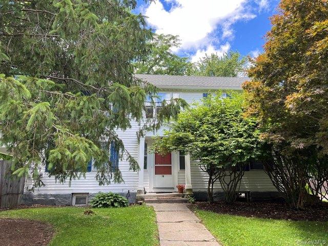 14 S Maple Ave, Millerton, NY 12546