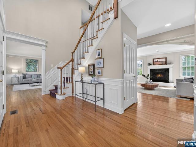 14 Scenic Court