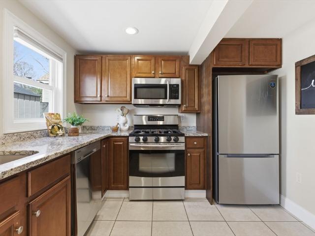 14 School St, Unit 1, Danvers, MA 01923 | MLS #73502 | Compass