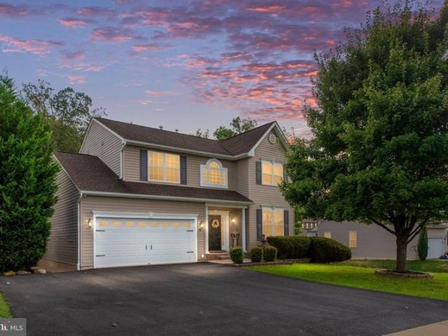 14 Sanctuary Ln, Stafford, VA 22554