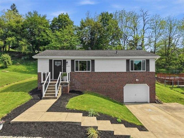 14 Saxony Dr, Harrison City, PA 15636