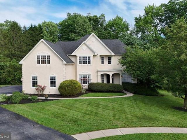 14 Sayers Ct, Wilmington, DE 19803