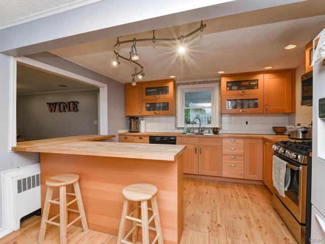 14 Seabird Avenue