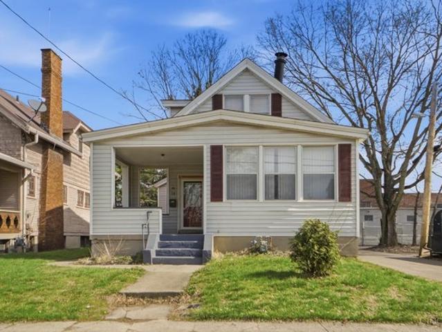 14 Seventy Third St W, Cincinnati, OH 45216