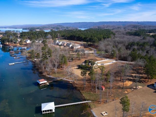14 Ski Cove Drive