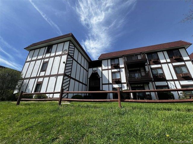 14 Skyline Dr Unit 15, Fishkill, NY 12524