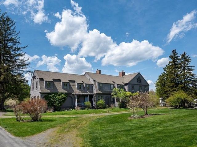 14 South St, Ashfield, MA 01330