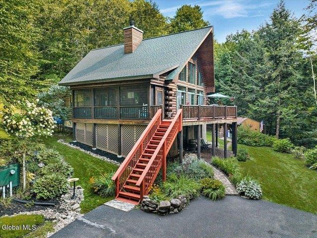 14 Smith Mountain Rd, Lake Luzerne, NY 12846