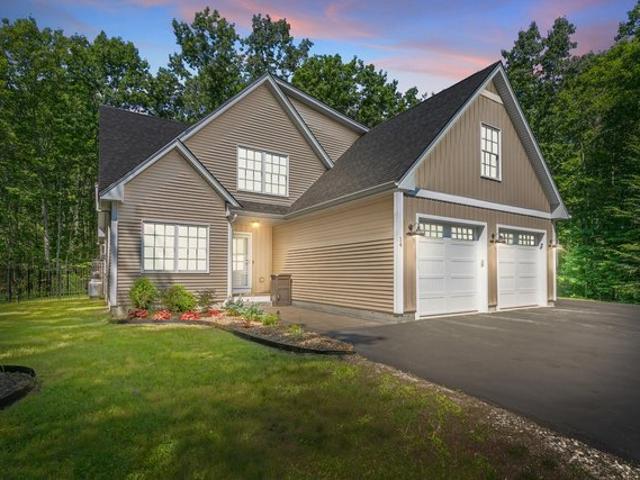 14 Snow Lake Dr, Casco, ME 04015