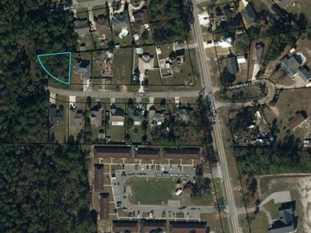 14 Stone Dr, Port Saint Joe, FL 32456