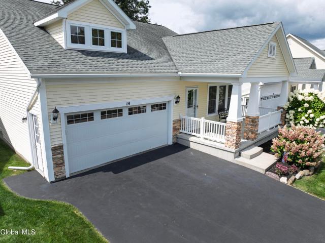 14 Stonebridge Drive
