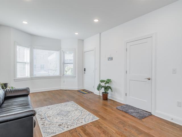 14 Stevens Ave # 1