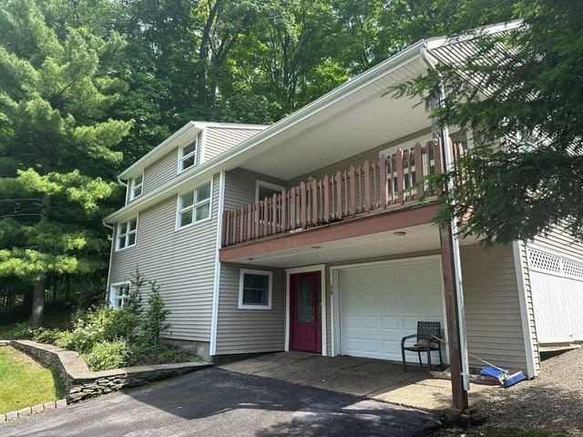 14 Steele Rd, New Windsor, NY 12553